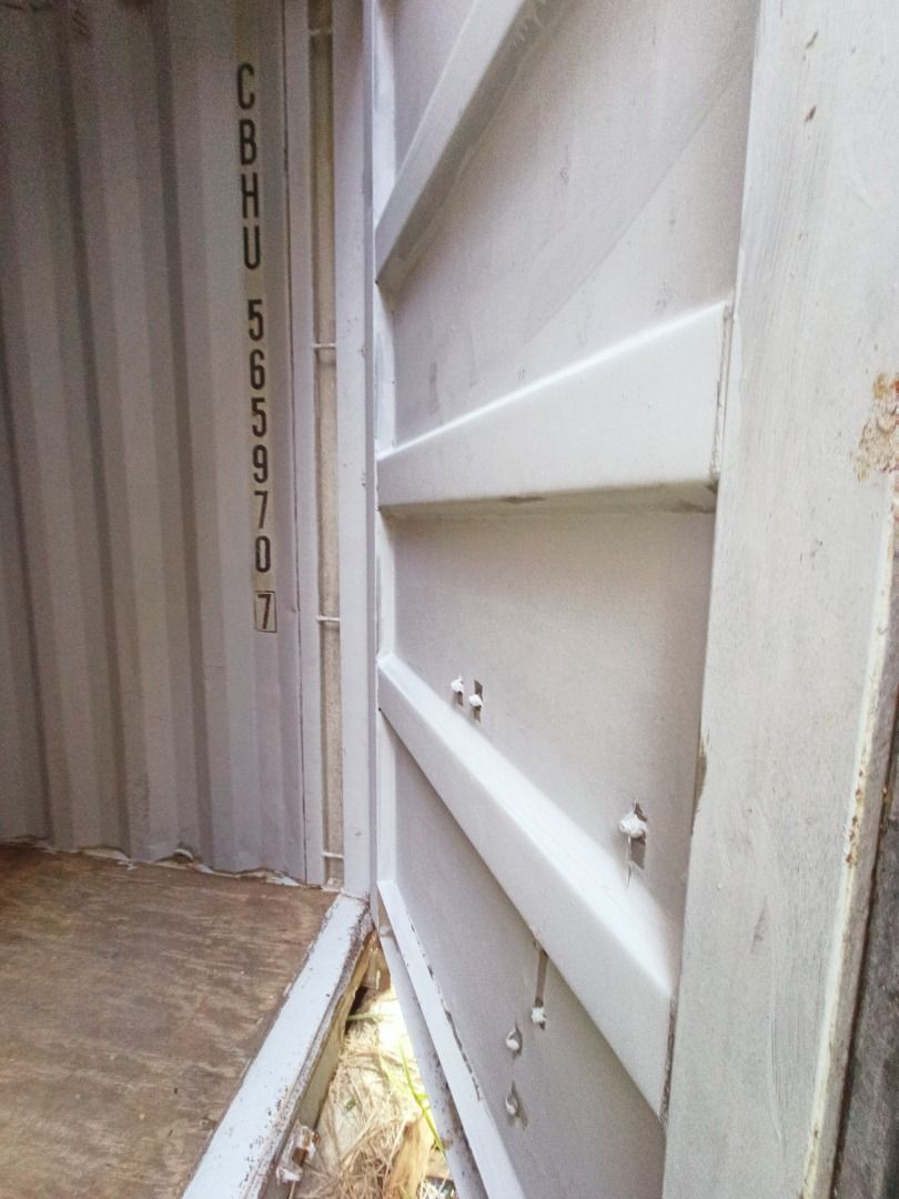 20ft Container van / Shipping Container, Commercial & Industrial ...