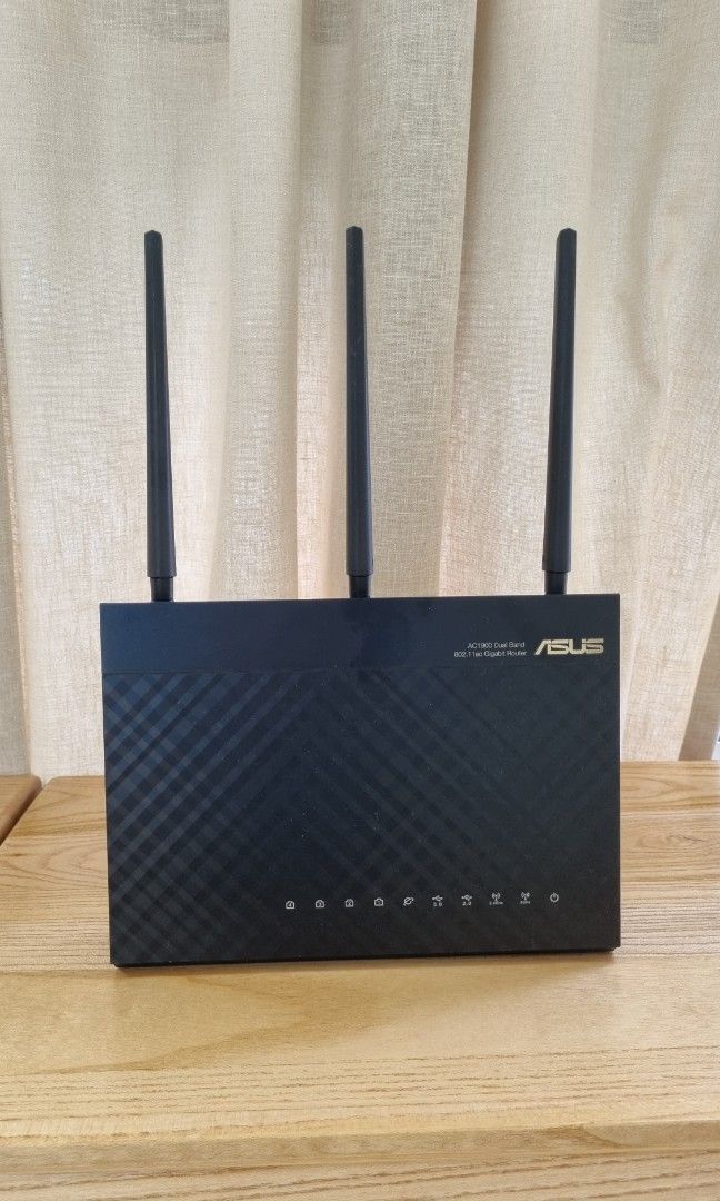 ASUS router RT-AC68U (with AiMesh), Computers & Tech, Parts & Accessories, Networking on Carousell