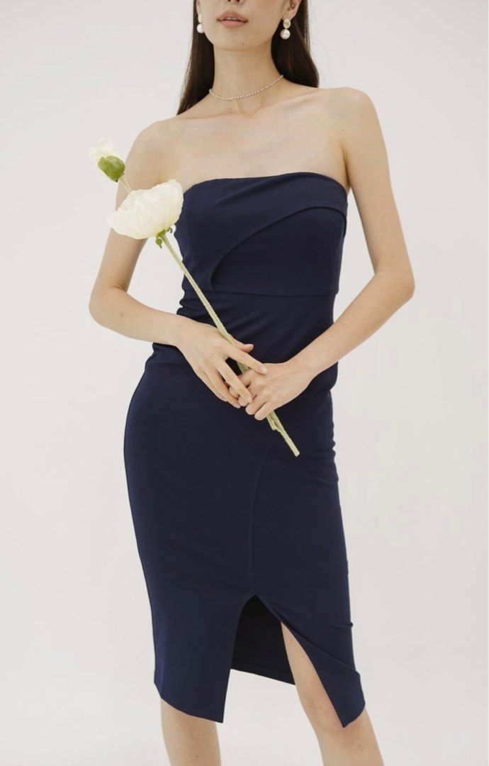 [BNWT] Mikayla Tasha tube midi dress in black, Women's Fashion, Dresses & Sets, Dresses on Carousell