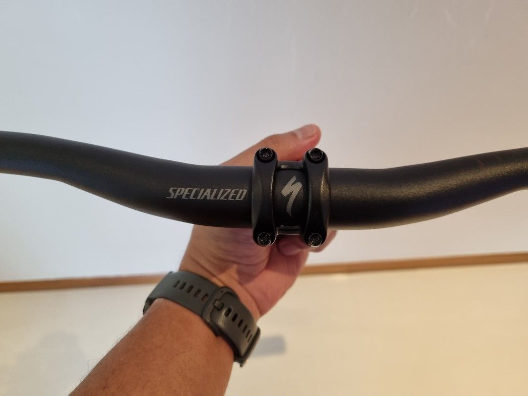 Brand New Specialized Handle Bar 760mm wide !!! Price Nego. Will throw ...
