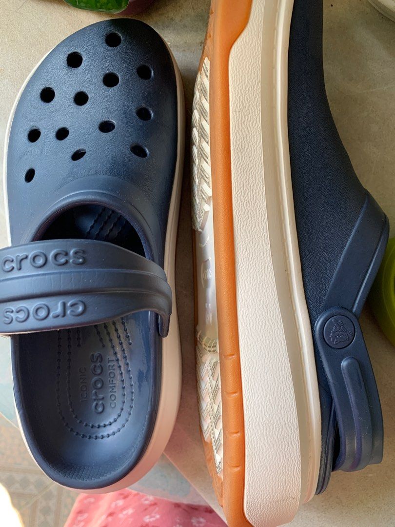 Crocs full force, Men's Fashion, Footwear, Slippers & Slides on Carousell