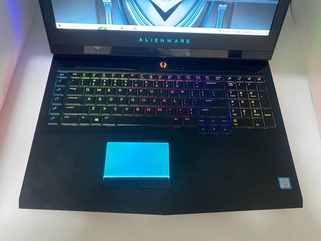 高階電競Dell ALIENWARE 17 R4 電競筆電 （i7-7820HK 32GB Ram GTX1080 8GB 256GB M.2 ...