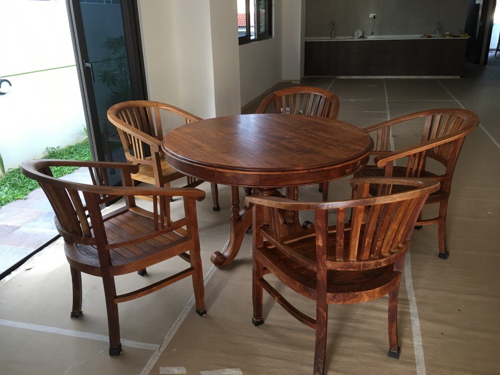 Solid Teakwood table & 5 chair Can be used as dining table etc. Chair ...