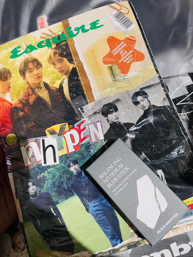 Enhypen Esquire Magazine with Blur Stick from Korea, Hobbies & Toys ...