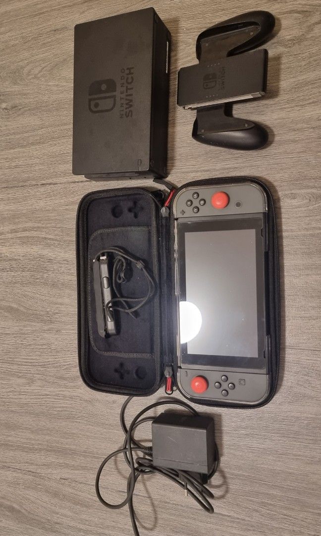 For sale NINTENDO SWITCH V2 BUNDLE, Video Gaming, Video Game Consoles ...