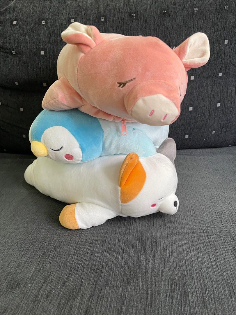 Fun claw animal tissue holder plushie/ L size bbt, Hobbies & Toys, Toys ...