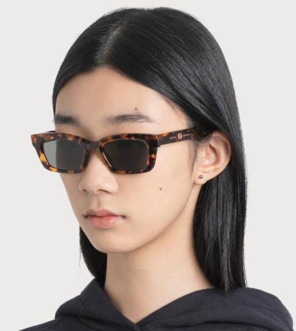 Gentle monster jennie 1996, Women's Fashion, Watches & Accessories ...