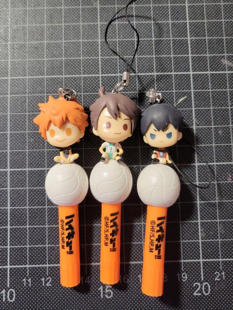 Haikyuu official merch gashapon keychain, Hobbies & Toys, Memorabilia ...