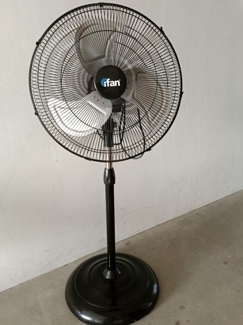 iFan 18 Inch Fan $50 !!!!, Furniture & Home Living, Lighting & Fans ...