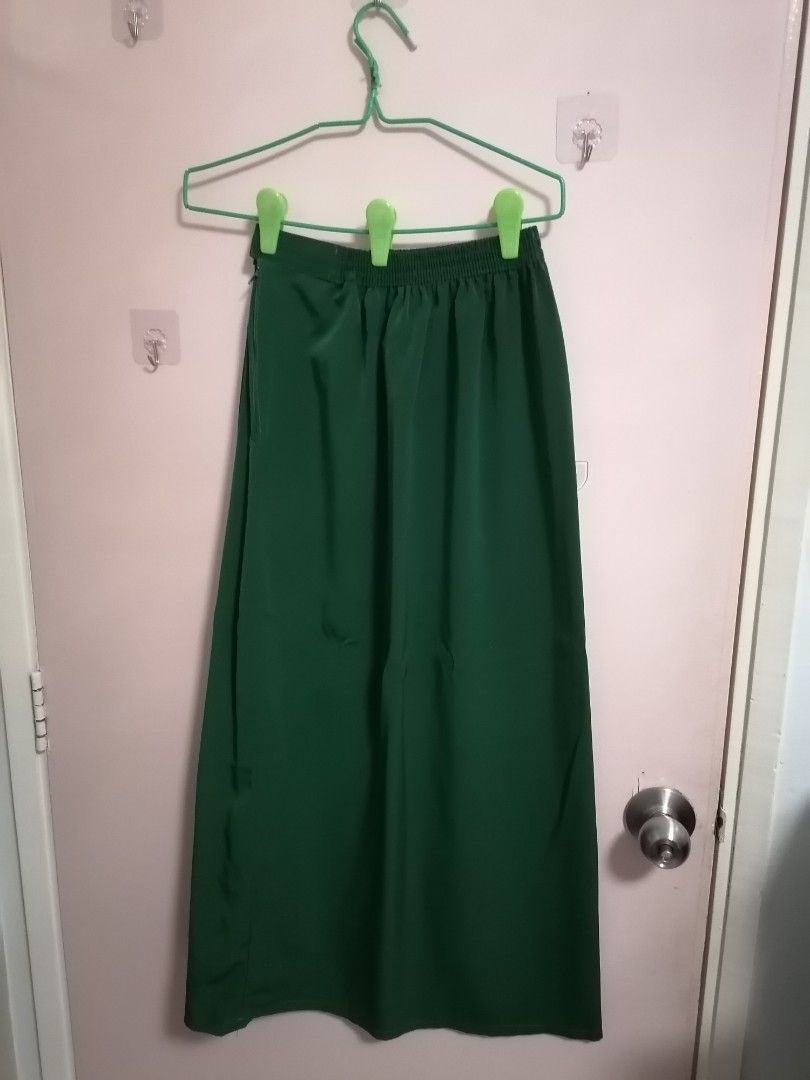 Kain-uniform sekolah pengawas perpustakaan, Women's Fashion, Muslimah ...