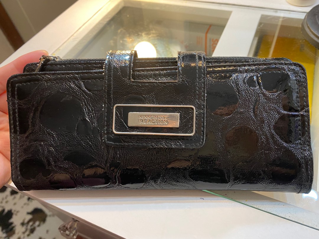 Kenneth Cole Reaction Classic Long Wallet, Women's Fashion, Bags ...