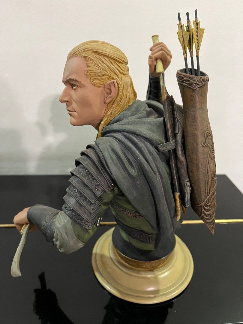 LOTR Sideshow Legolas 1:3 Legendary Scale Bust, Hobbies & Toys ...