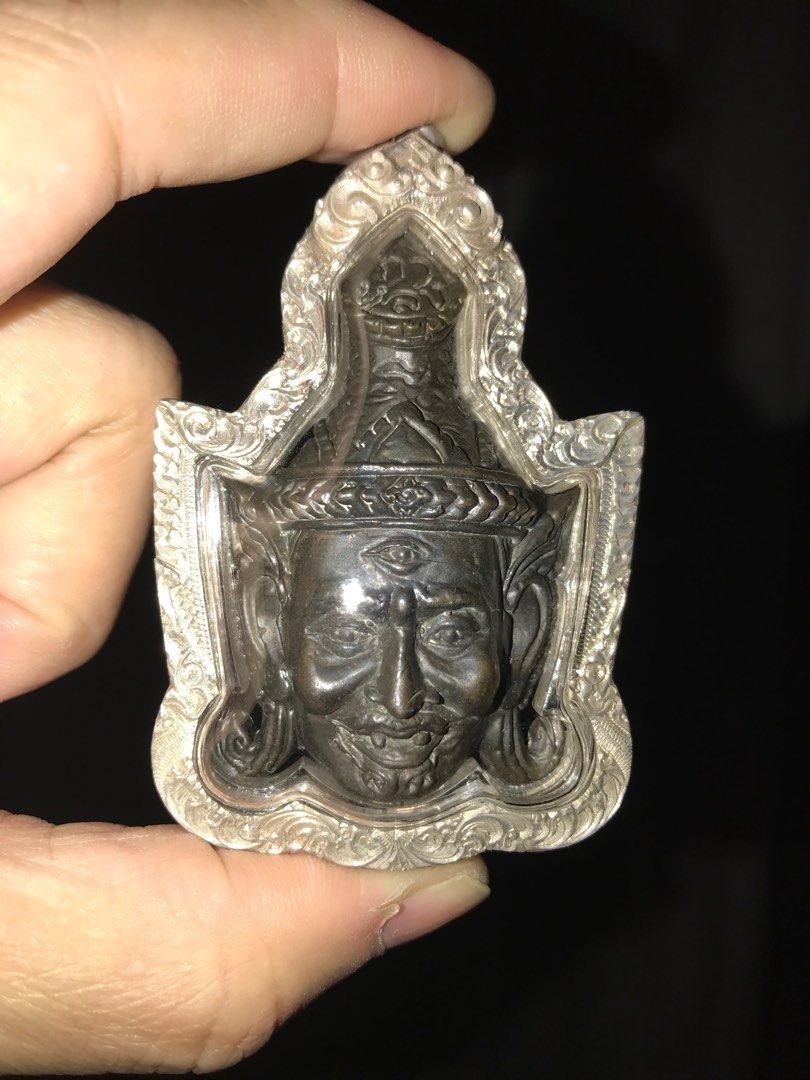 LP Kalong, head of Pu Sing Samingprai, Wai Khru 2549 , Hobbies & Toys ...