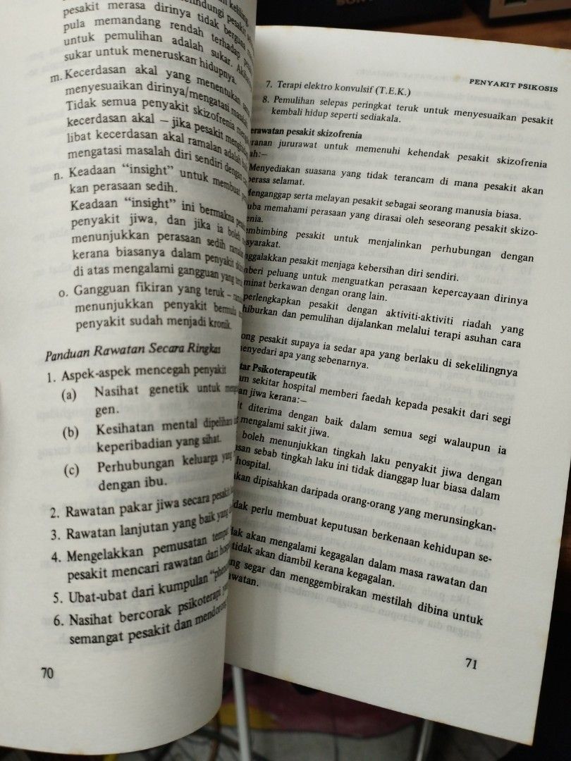 (MAL) Buku Panduan Kejururawatan Psikiatri, Hobbies & Toys, Books ... (MAL) Buku Panduan Kejururawatan Psikiatri, Hobbies & Toys, Books ...