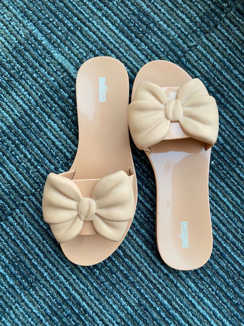 Melissa Sandal, Fesyen Wanita, Sepatu di Carousell