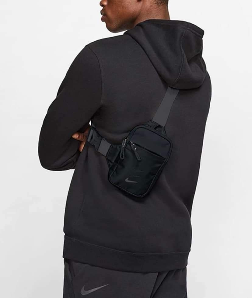 NIKE HIP PACK (1L), Men's Fashion, Bags, Belt bags, Clutches and ...