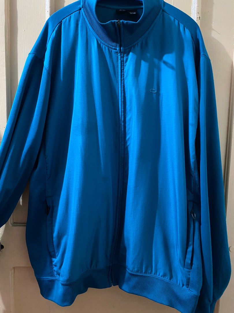 Oakley Track Jacket, Men's Fashion, Coats, Jackets and Outerwear on ...