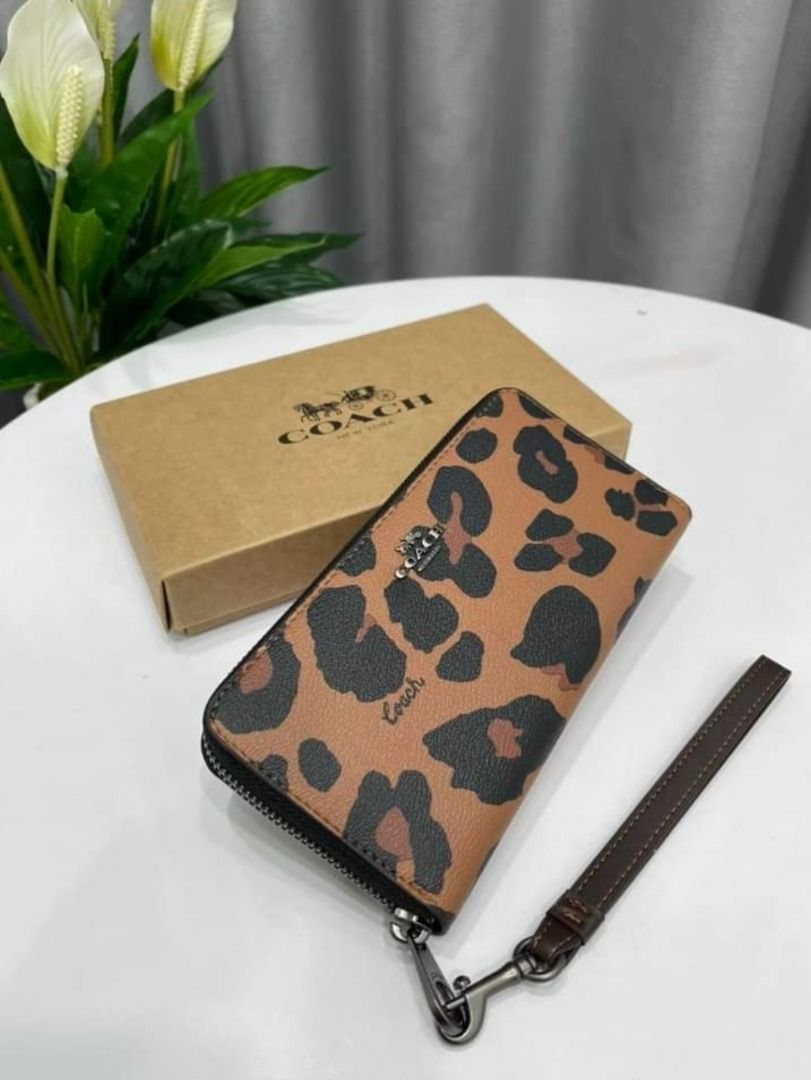 Original Coach C0034 Accordion Zip Wallet With Leopard Print, Women's ...