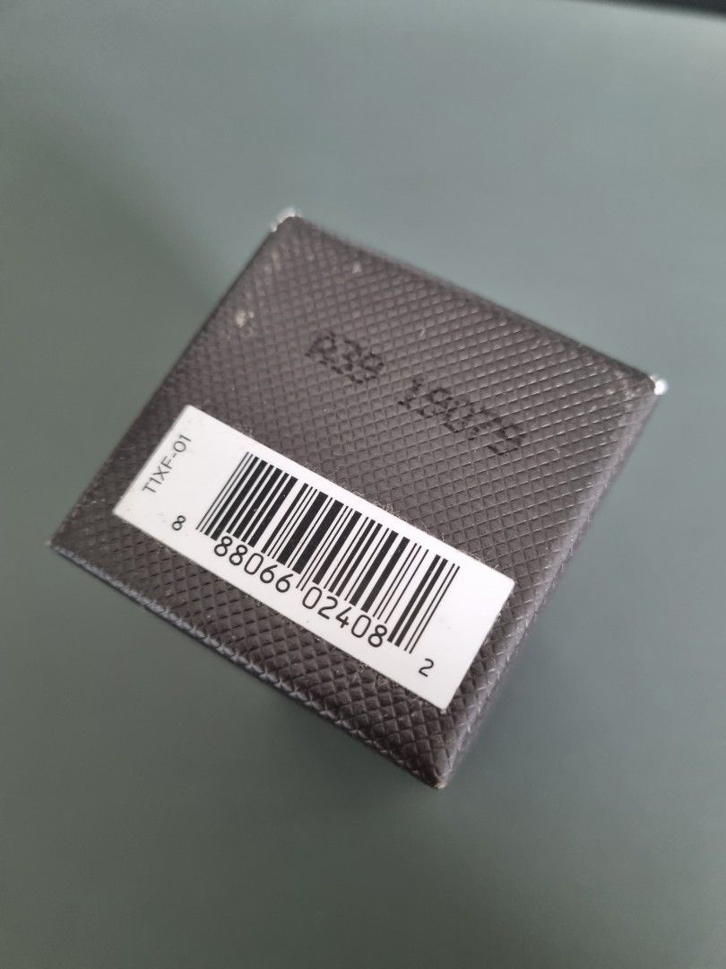 Original Tom Ford Oud Wood 50ml (90% left), Beauty & Personal Care ...