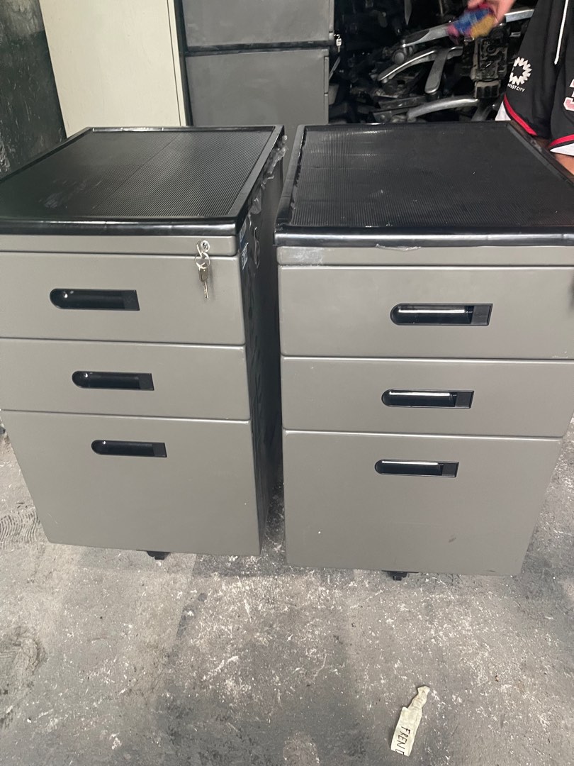 PEDESTAL with KEy, Furniture & Home Living, Office Furniture & Fixtures ...