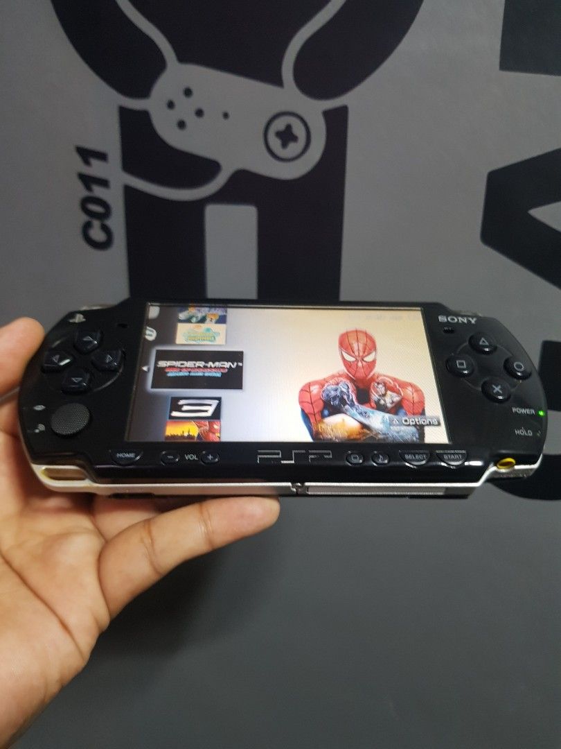 PSP Slim 2000 Series 32GB, Video Gaming, Video Game Consoles ...