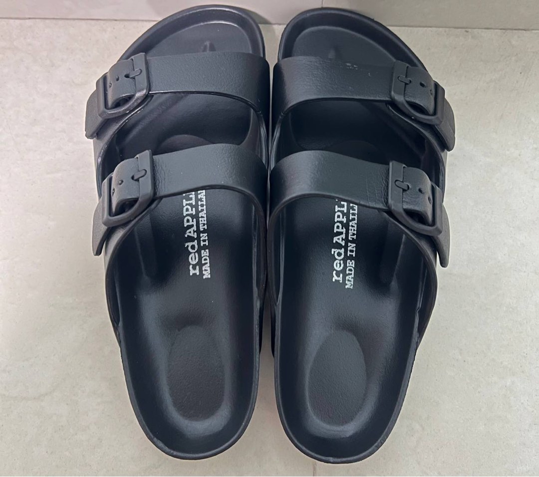 Red apple slipper, Men's Fashion, Footwear, Flipflops and Slides on ...