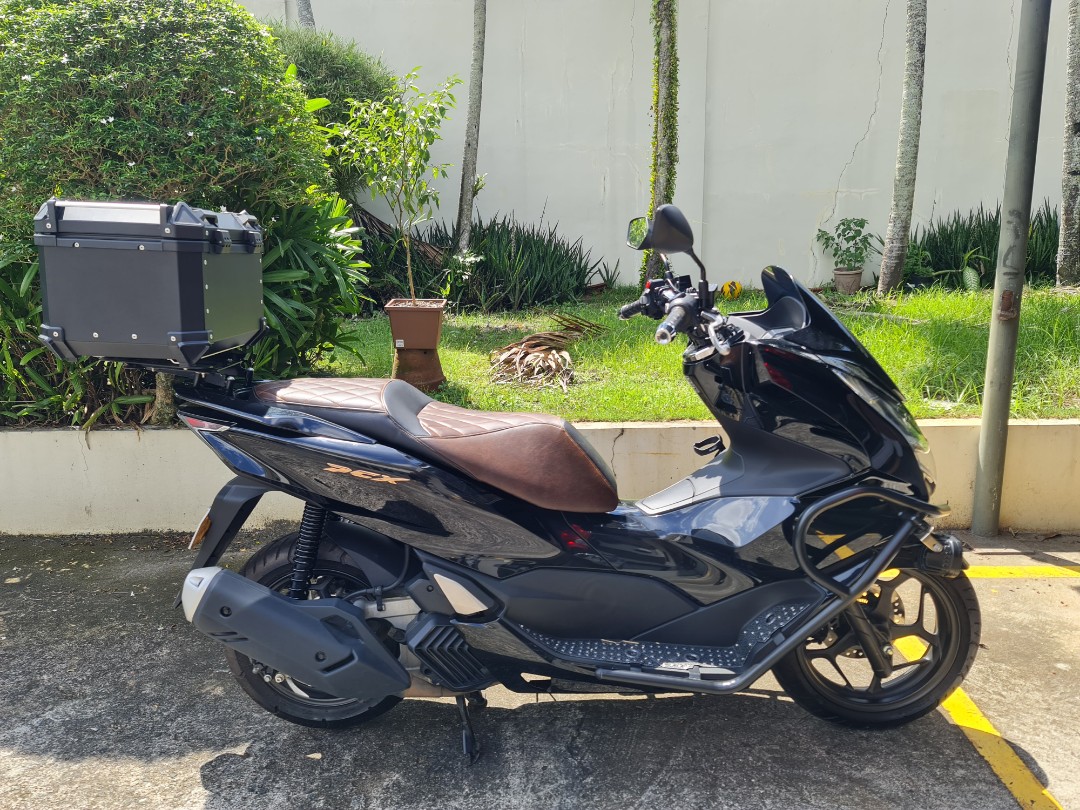 RUSH! HONDA PCX 160 2022 ABS, Motorbikes, Motorbikes for Sale on Carousell