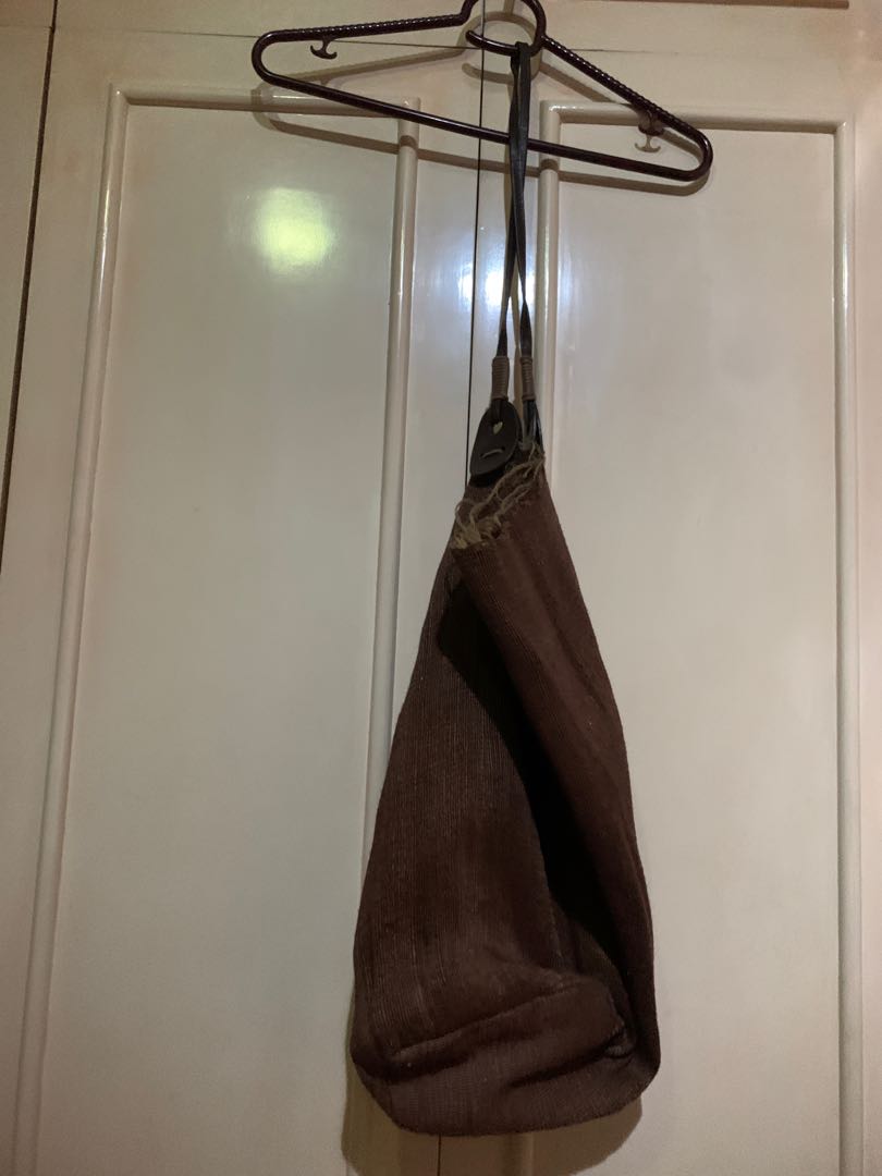 Sako bag Style, Women's Fashion, Bags & Wallets, Cross-body Bags on ...