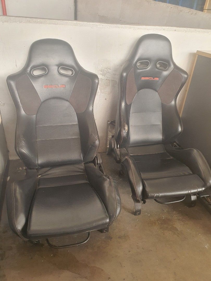 SSCUS HONDA STREAM SEAT 1 PAIR, Car Accessories, Accessories on Carousell