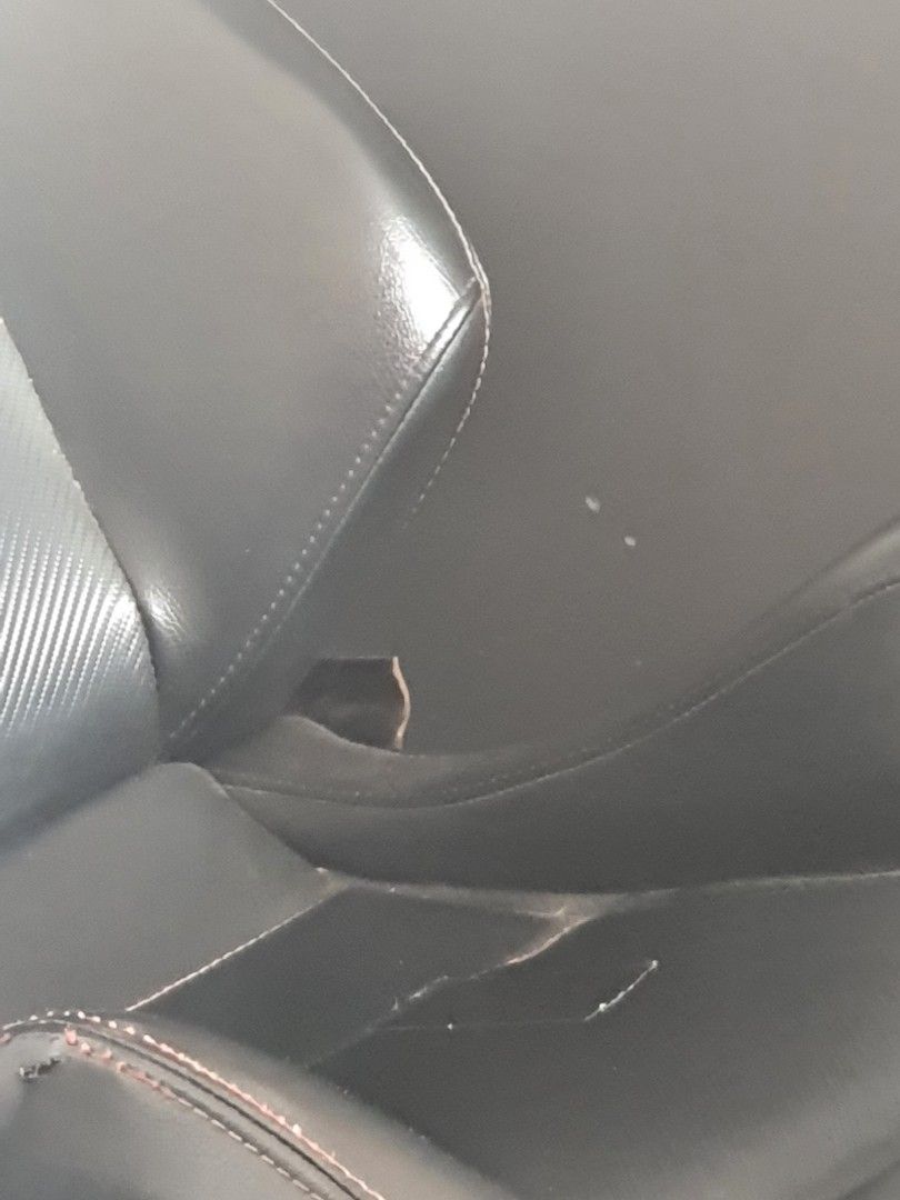 SSCUS HONDA STREAM SEAT 1 PAIR, Car Accessories, Accessories on Carousell