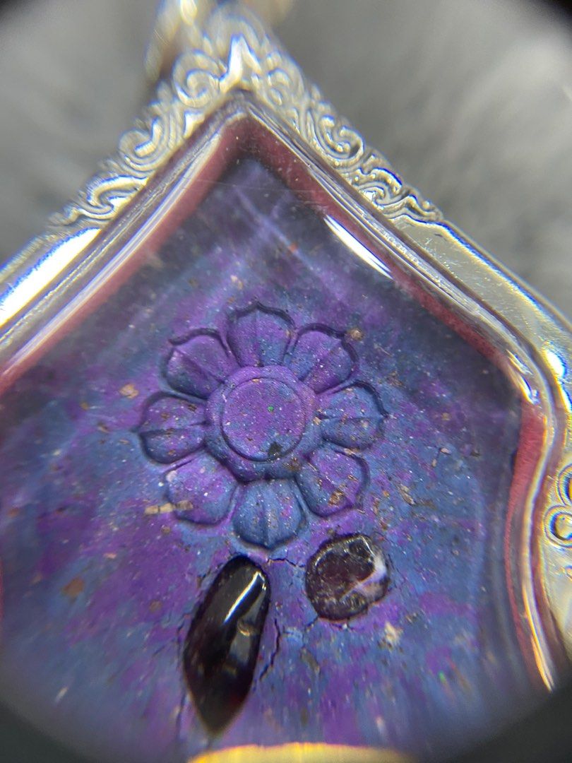 Thai amulet - Khun Paen , purple with gold powder & gold tarkrut ...