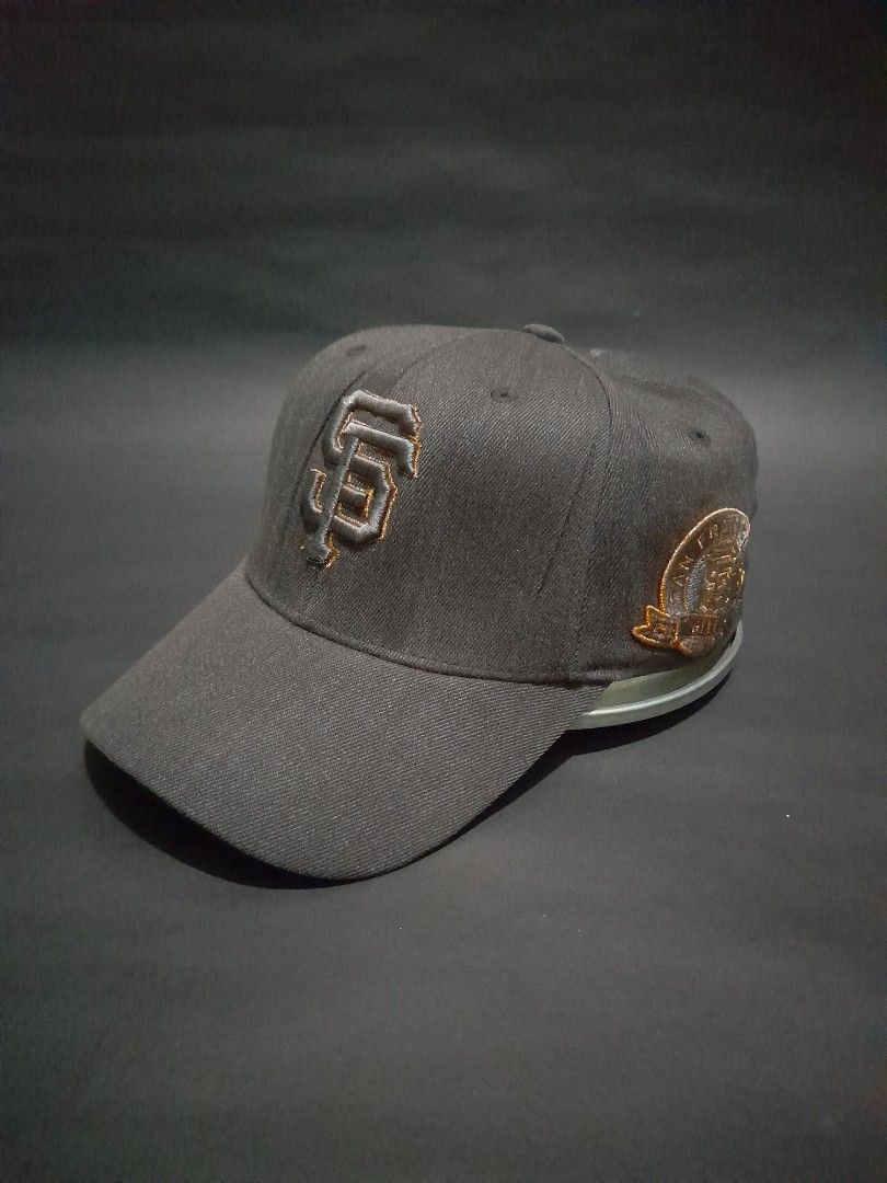 Topi mlb giant sf, Fesyen Pria, Aksesoris, Topi di Carousell
