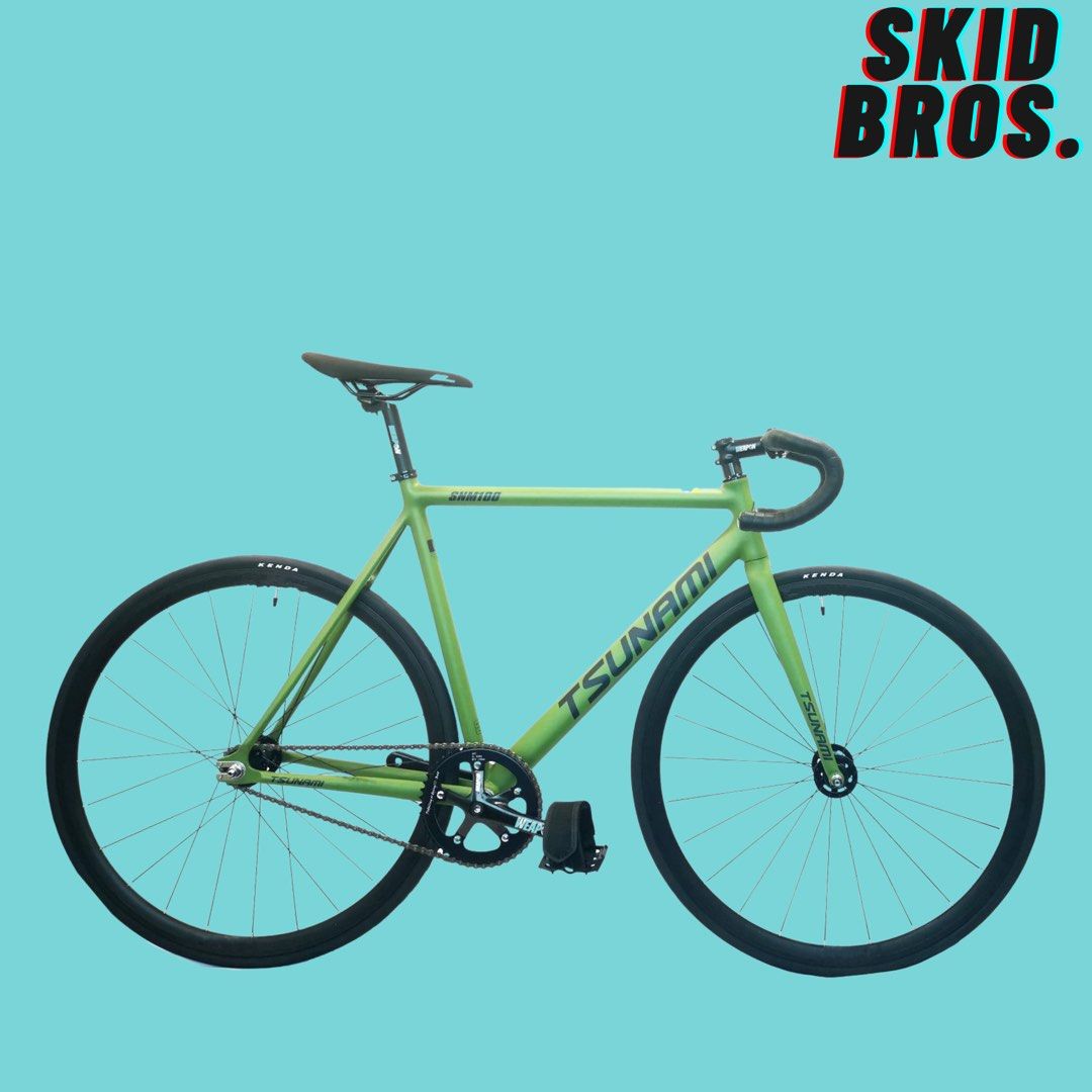 TSUNAMI SNM100 FIXIE BIKE, Sports Equipment, Bicycles & Parts, Bicycles on Carousell