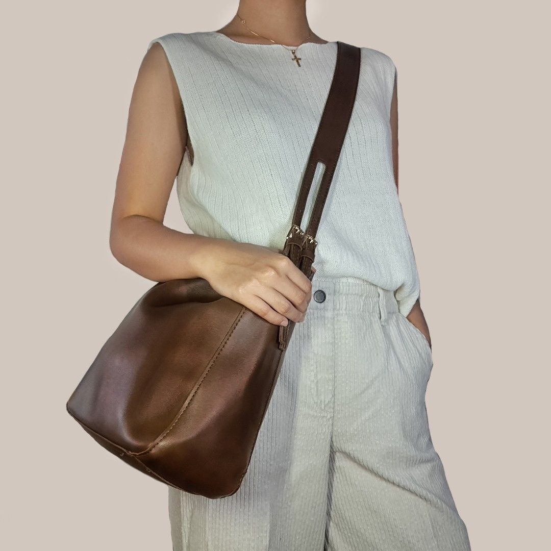 Two-way bag Minimalist / Cross body bag / Shoulder bag, Women's Fashion ...