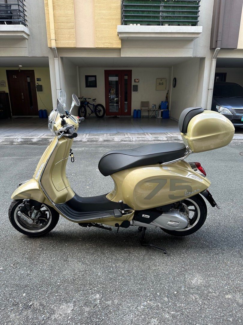 2021 Vespa Primavera 75th Anniversary Edition, Motorbikes, Motorbikes ...