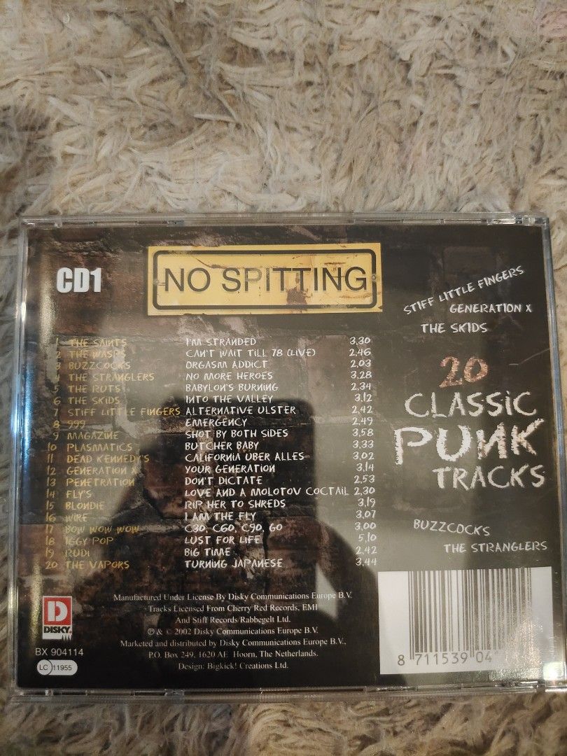 60 Classic Punk 'No Spitting' 3 Cds Boxset, Hobbies & Toys, Music ...