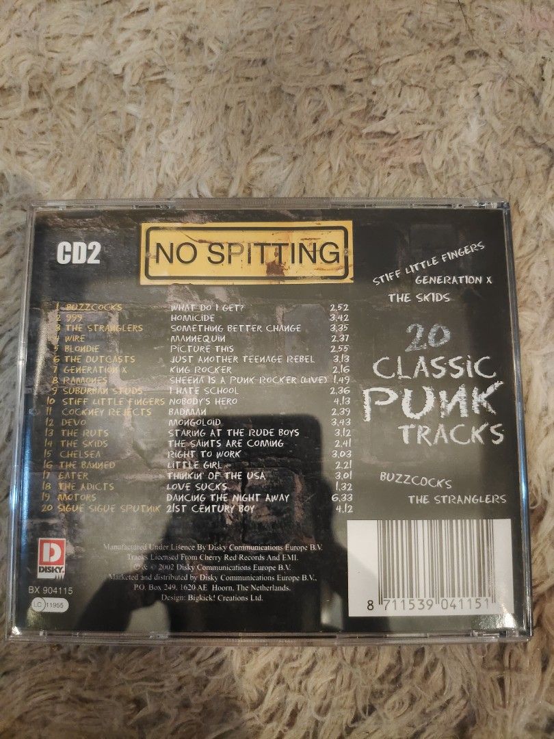 60 Classic Punk 'No Spitting' 3 Cds Boxset, Hobbies & Toys, Music ...
