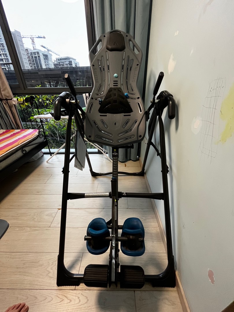 AIBI Inversion Table FitSpine X3, Sports Equipment, Exercise & Fitness ...