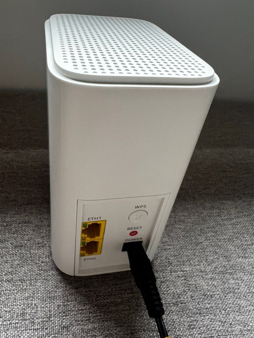 Askey wifi mesh router AP5100W, Everything Else on Carousell