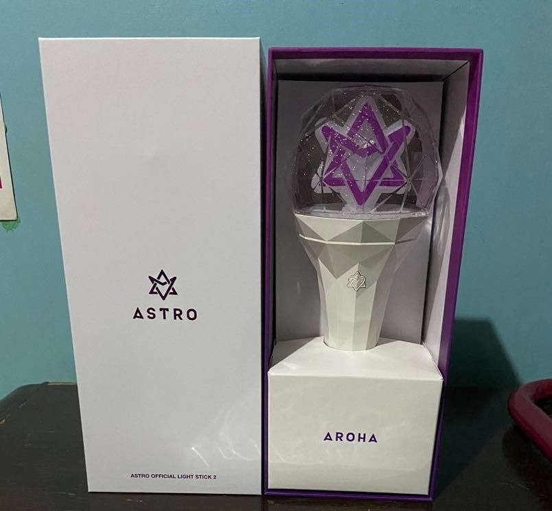 astro lightstick robong version 2, Hobbies & Toys, Memorabilia ...