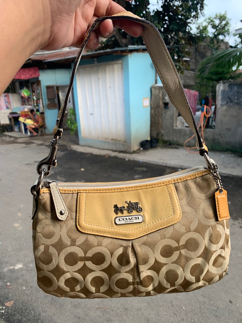 Authentic Coach, Luxury, Bags & Wallets on Carousell