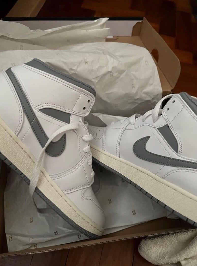 authentic vintage grey air jordans, Women's Fashion, Footwear, Sneakers ...
