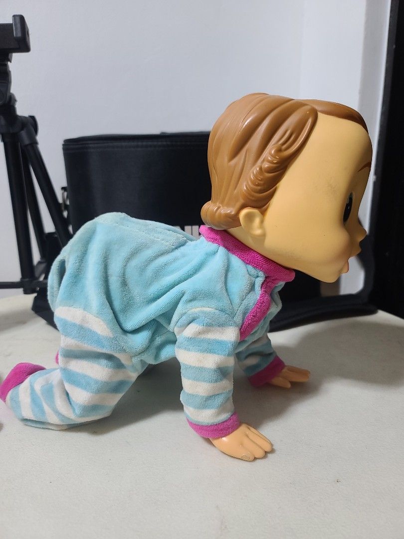 Baby wow Charlie battery operated working voice commands, Hobbies ...