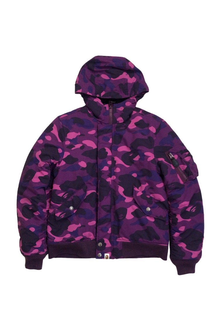 BAPE PUFFER, Men's Fashion, Activewear on Carousell