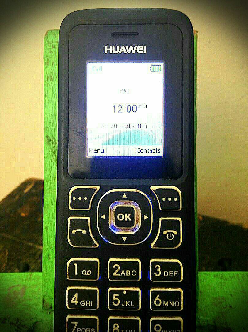 Basic keypad phone (original), Mobile Phones & Gadgets, Mobile Phones ...