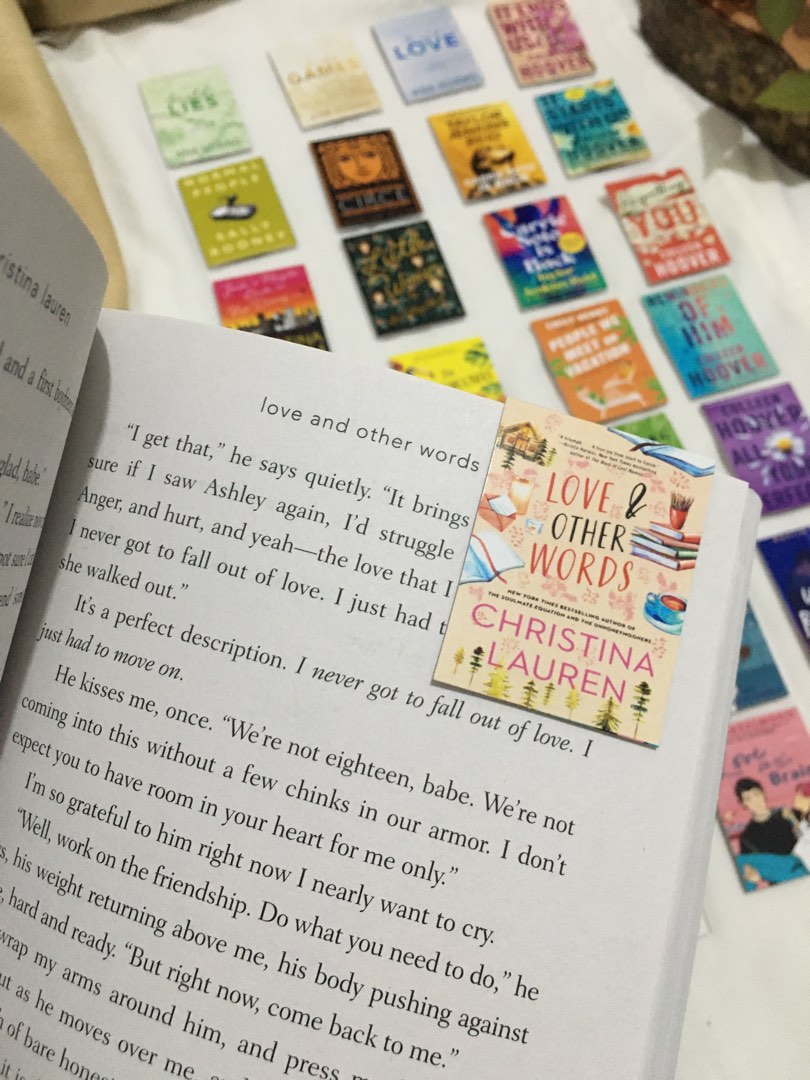 Book cover Magnetic bookmarks, Hobbies & Toys, Books & Magazines ...