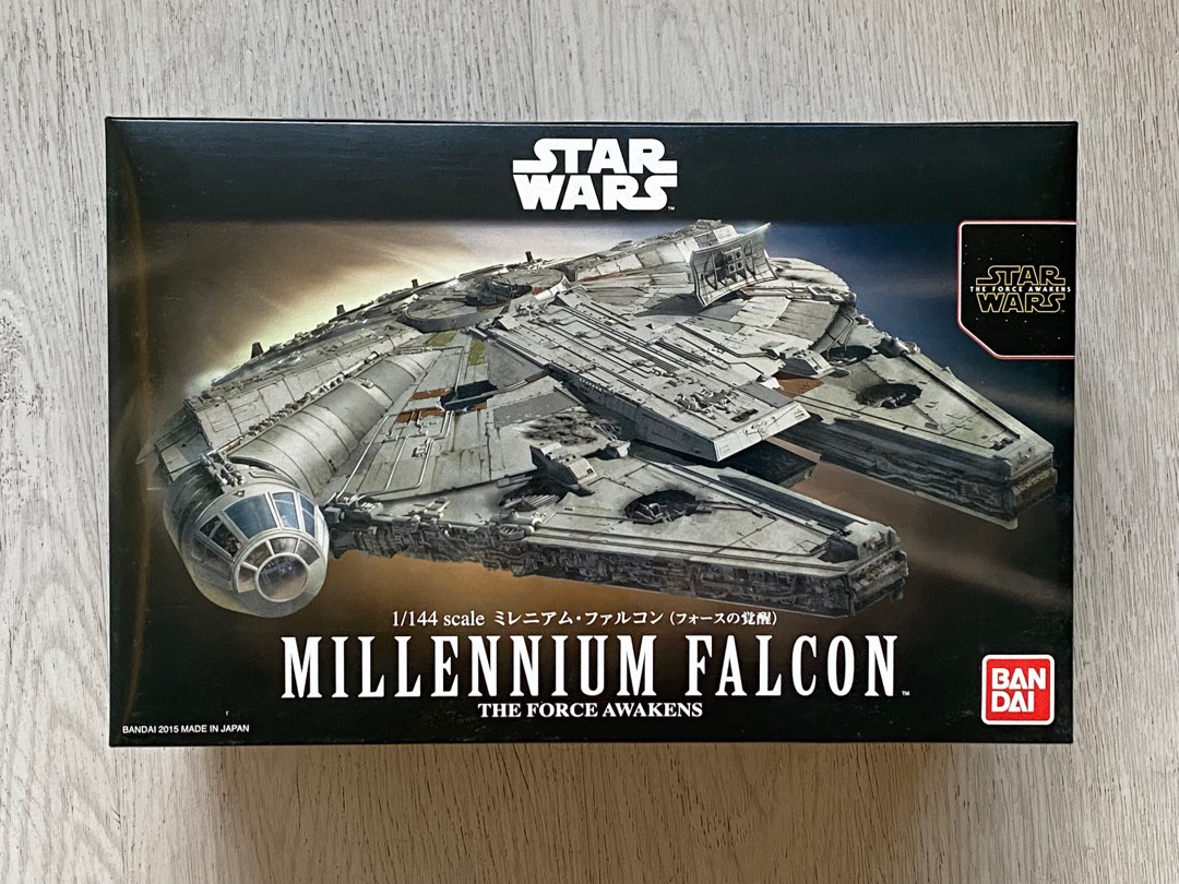 Brand New BANDAI Star Wars Millennium Falcon (1/144), Hobbies & Toys ...