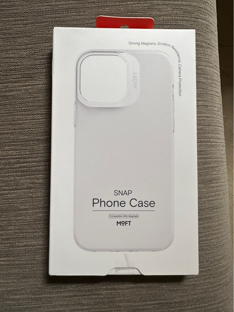 Brand new MOFT MagSafe iPhone 14 pro case, Mobile Phones & Gadgets ...