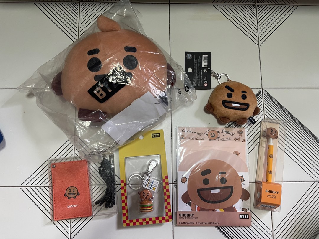 BT21 Shooky Grab Bag, Hobbies & Toys, Memorabilia & Collectibles, K ...