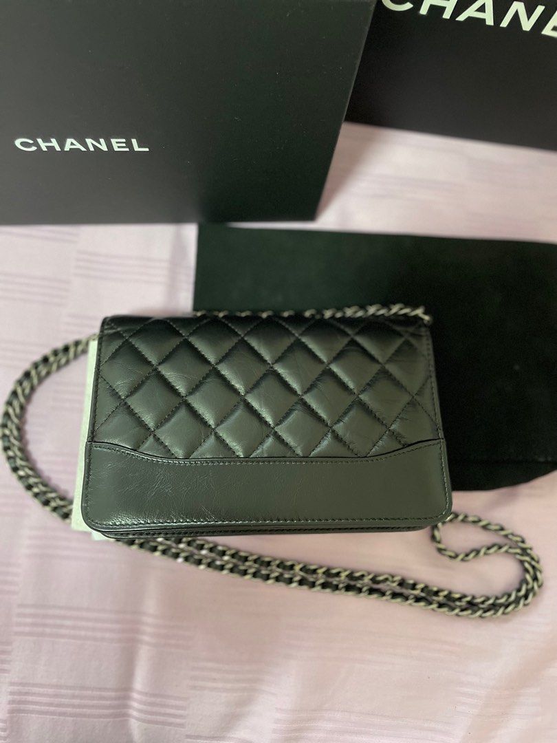 Chanel Wallet on chain, Women's Fashion, Bags & Wallets, Cross-body ...
